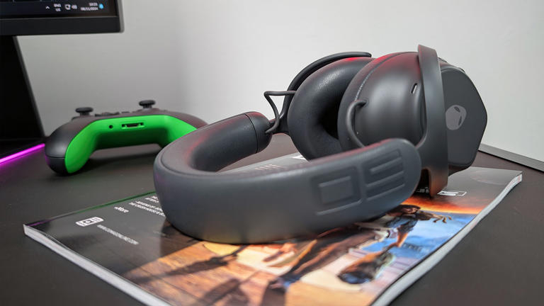 Alienware Pro Wireless Gaming Headset Review