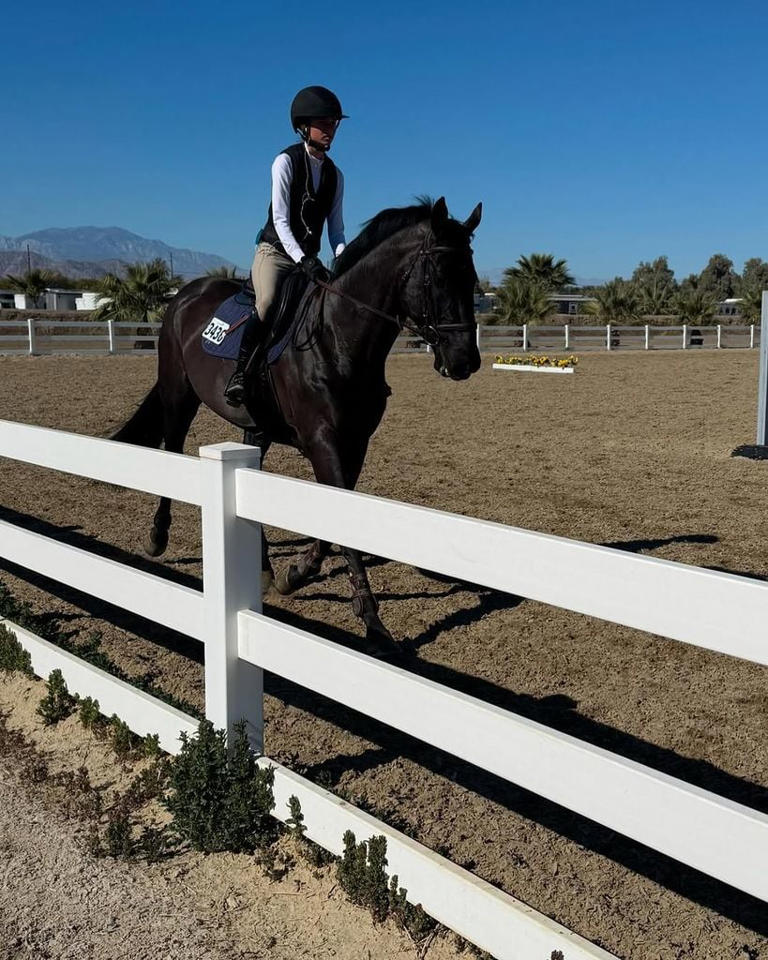 Mark Wahlberg's daughter Grace, 15, looks all grown up in 'special ...