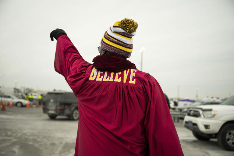 Commanders vs. Eagles highlights: Philadelphia wins 55-23, heads to ...