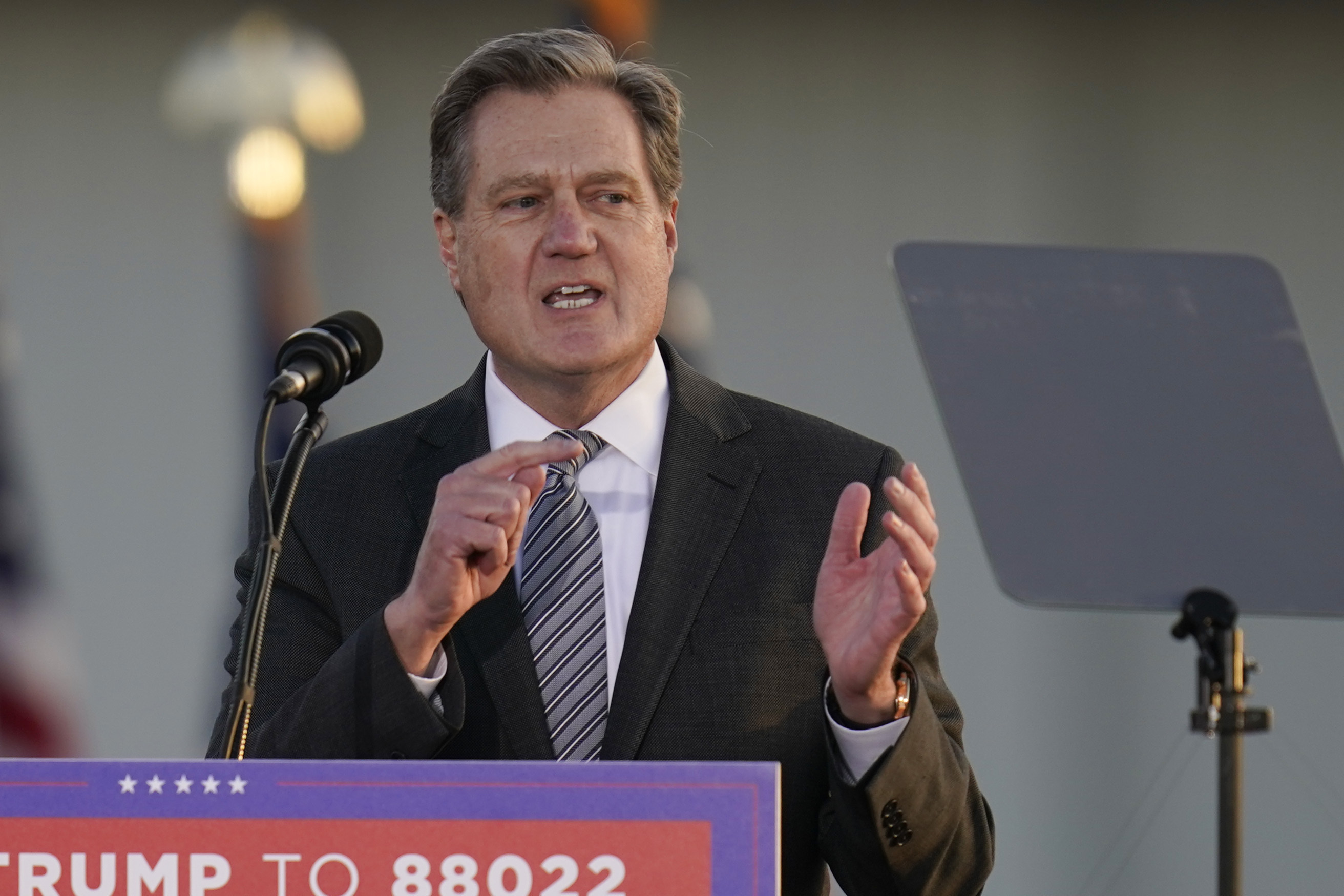 House Intel committee must remain focused, Mike Turner says