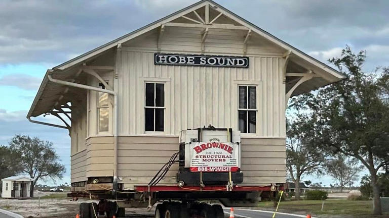 Historic Hobe Sound train station finds new home at Martin County's ...