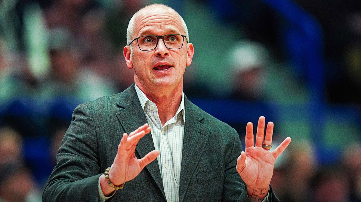 UConn basketball HC Dan Hurley drops pivotal updates ahead of Illinois game