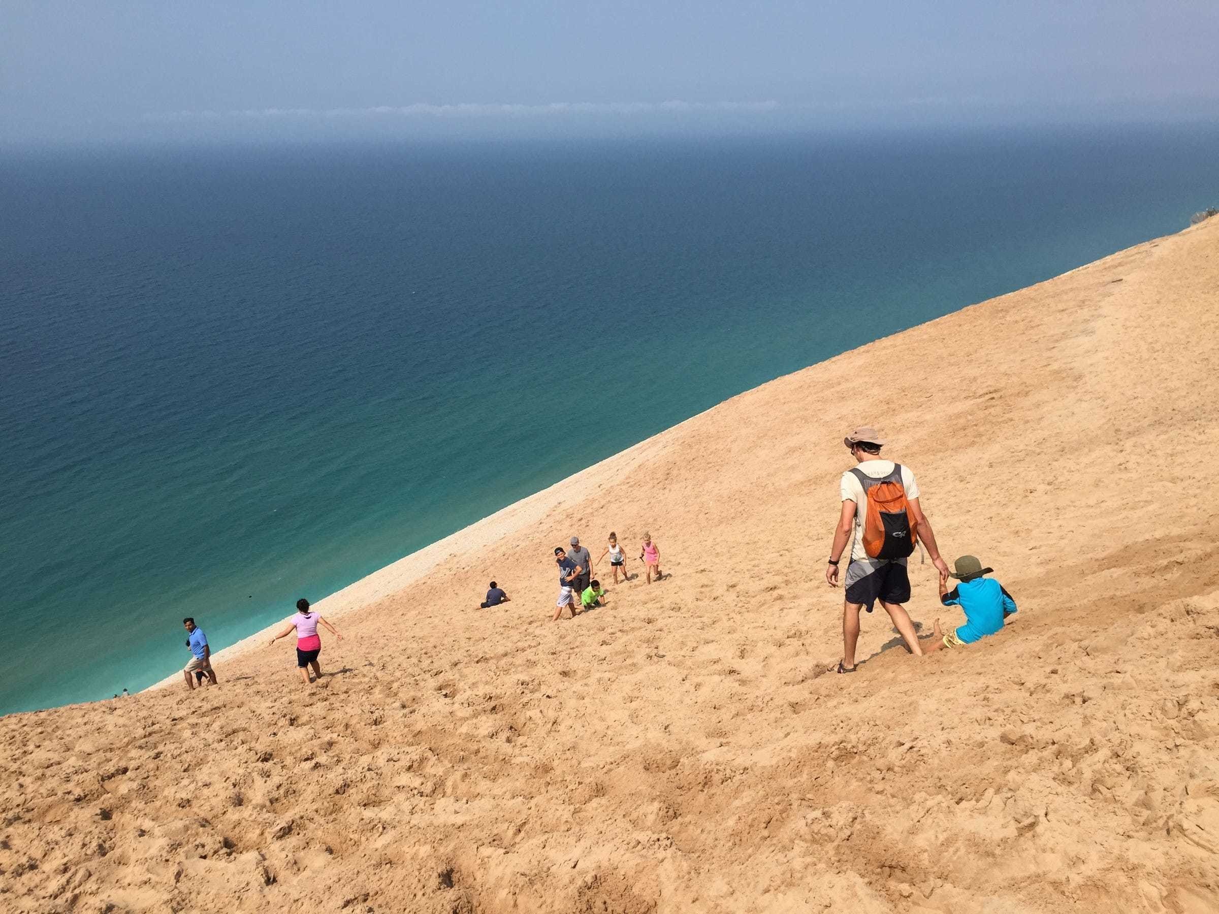 Looking for endless sandy beaches? What to know about Michigan's ...