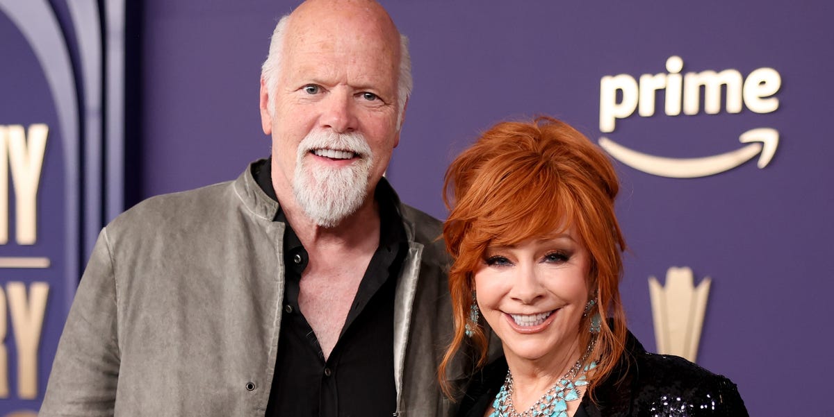 Reba McEntire Fans Are Emotional as She Shares Personal News About Rex Linn