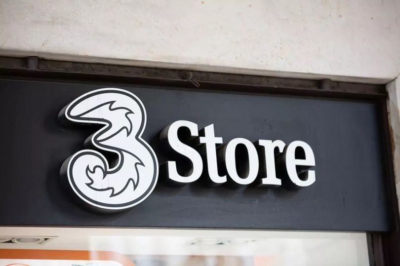 Three network down 'all week' for customers in Liverpool