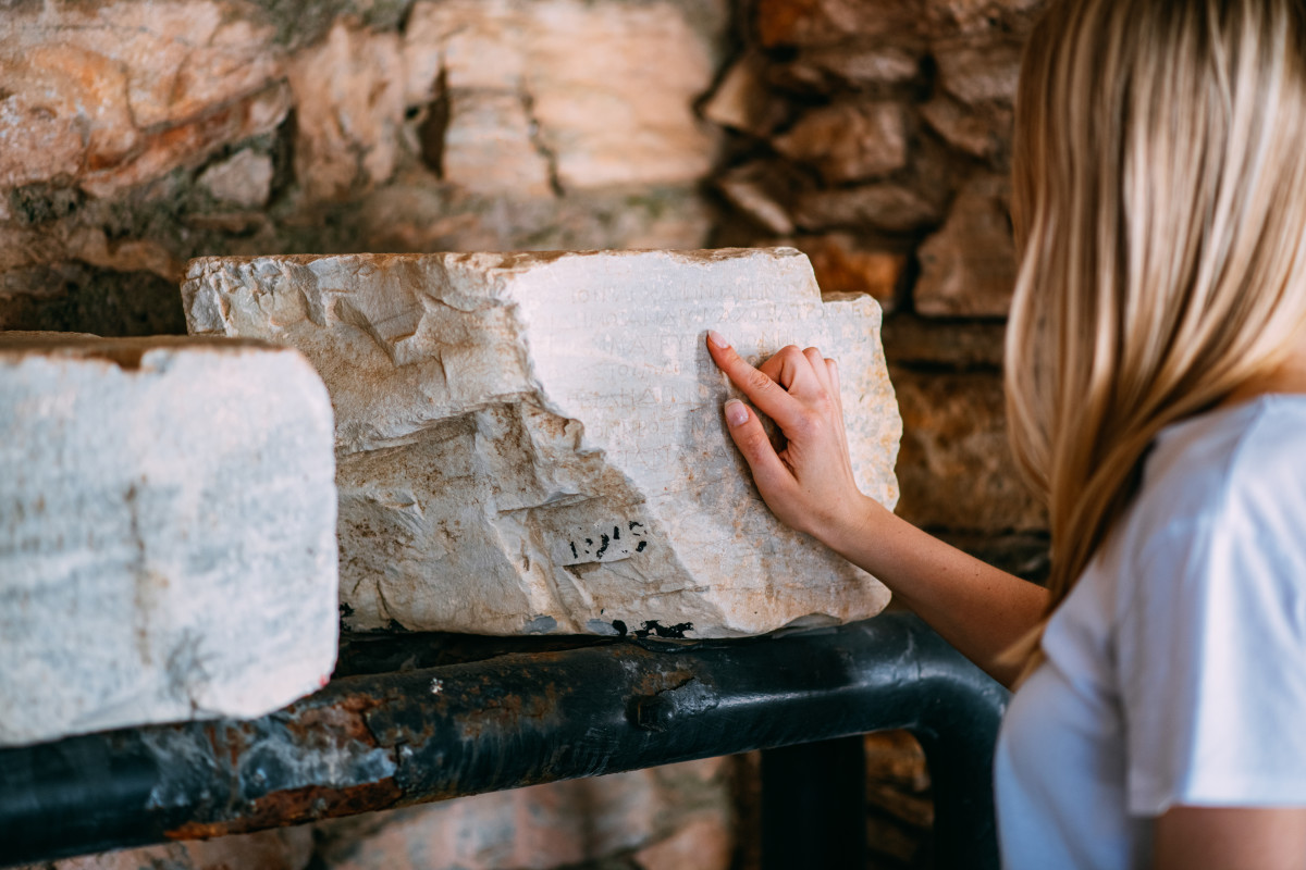 Archaeologists Decipher Text on Ancient Roman Boundary Stone