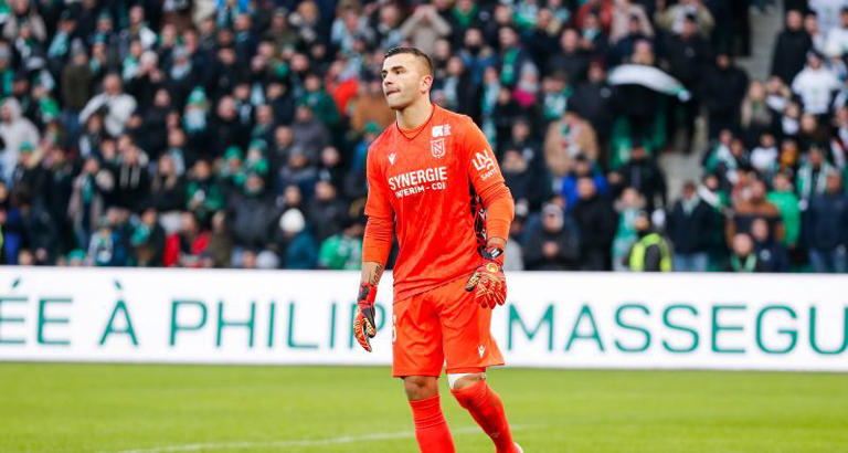 Nantes - OL : le magnifique hommage des supporters lyonnais pour Lopes