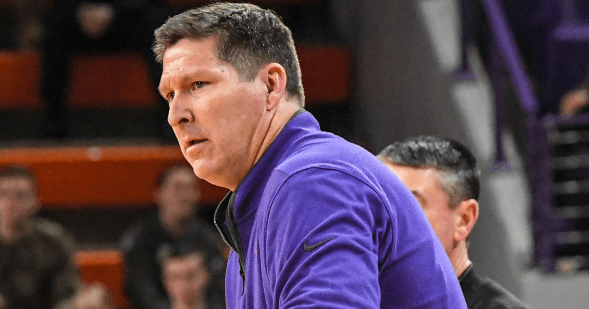 Brad Brownell: Clemson basketball dealt with stomach bug ahead of ...