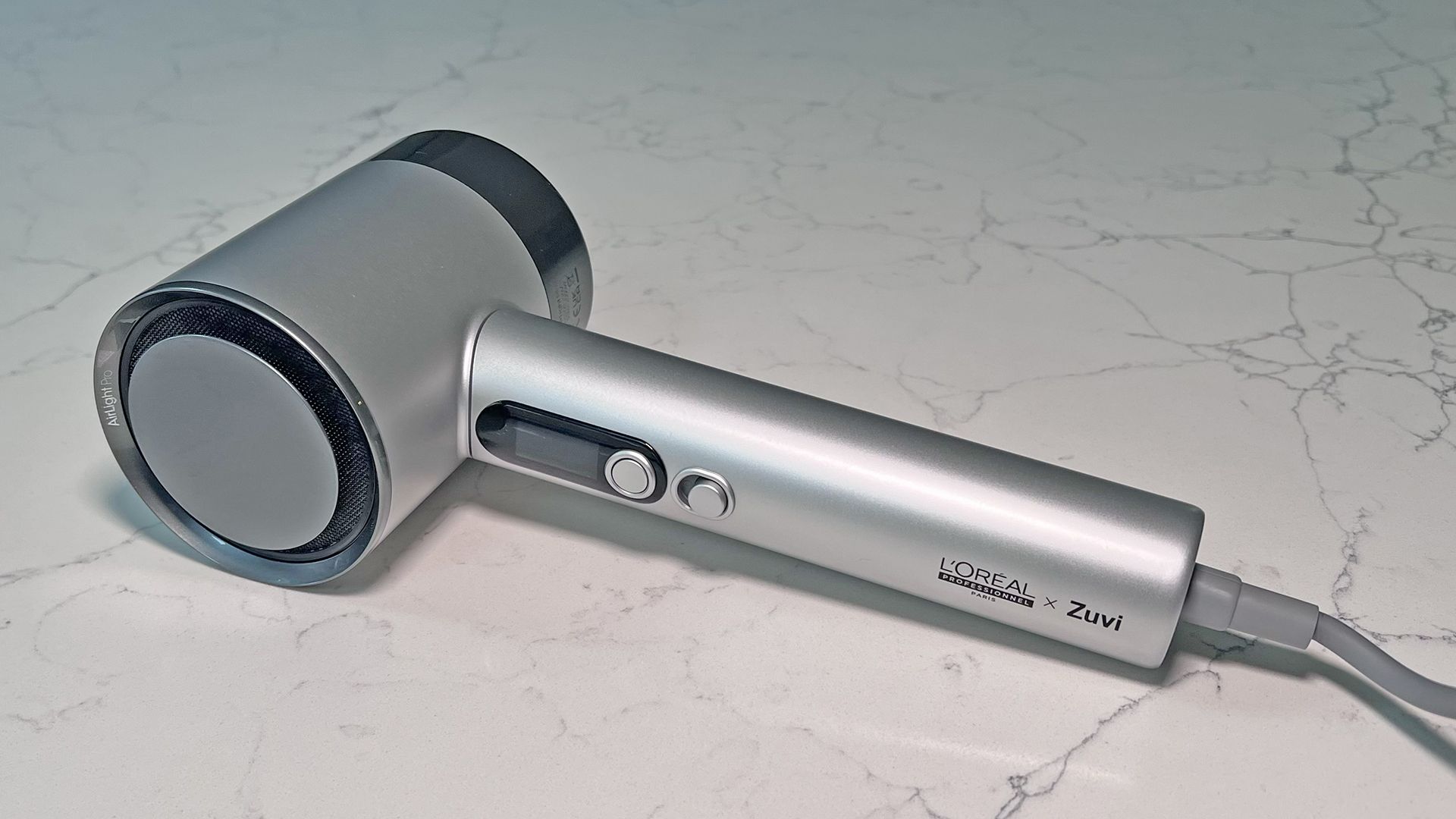 L'Oreal AirLight Pro hair dryer review: professional styler with app ...