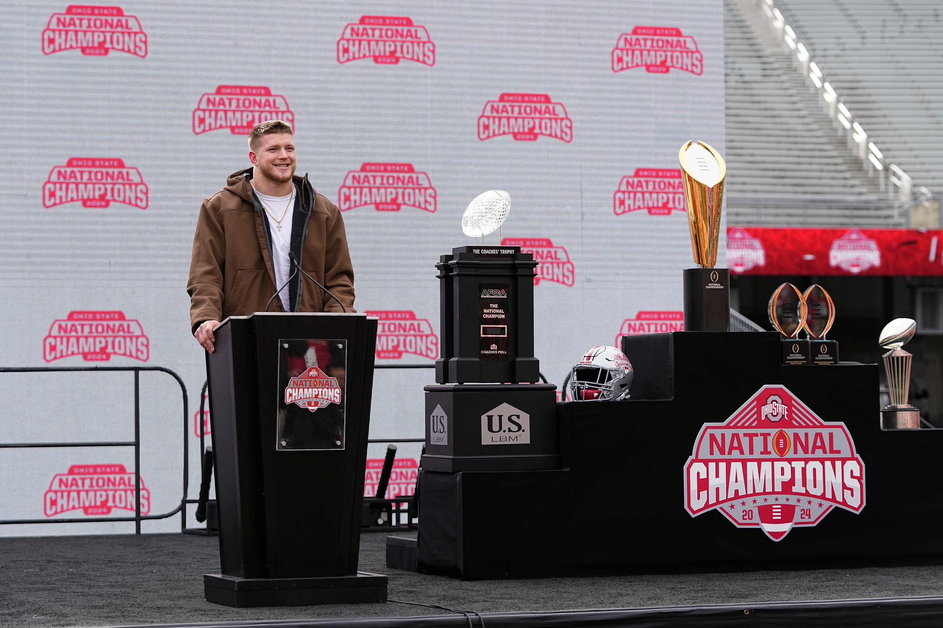 Ohio State fans celebrate the Buckeyes' National Championship Sunday at ...