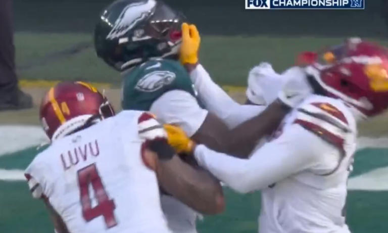 Tempers flare in Eagles-Commanders showdown as players are pulled apart ... Tempers flare in Eagles-Commanders showdown as players are pulled apart ...