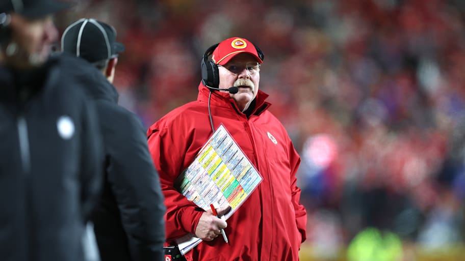 Refs continue to be big talking point around Chiefs as KC advances to ...