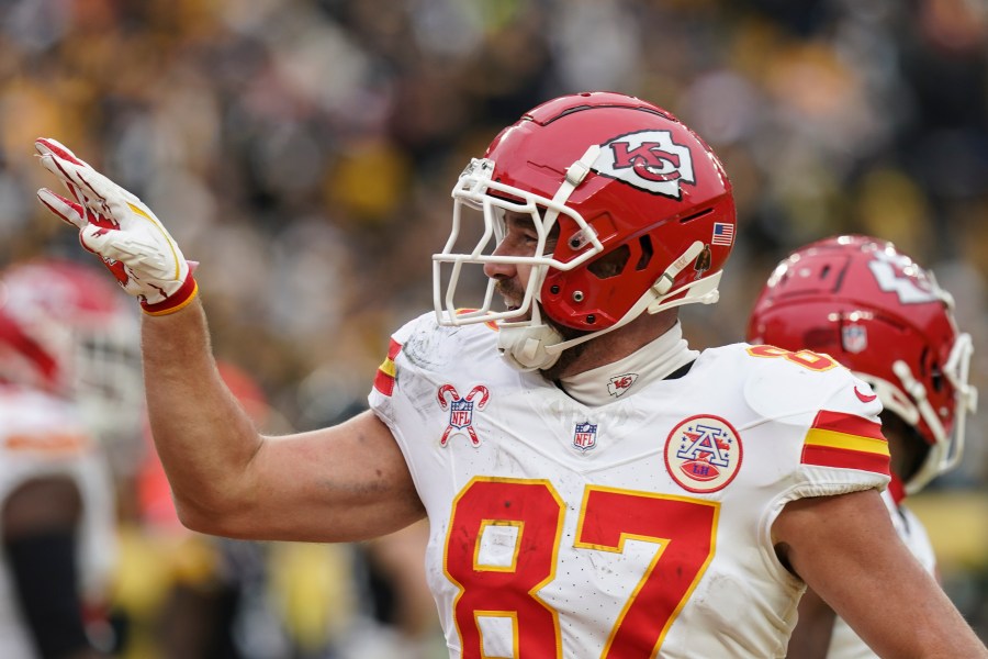Kansas City Chiefs look to 3-peat Super Bowl after 32-29 win against ...