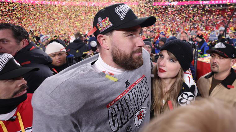 Taylor Swift boyfriend Travis Kelce shocks audience, earns iHeart Music ... Taylor Swift boyfriend Travis Kelce shocks audience, earns iHeart Music ...