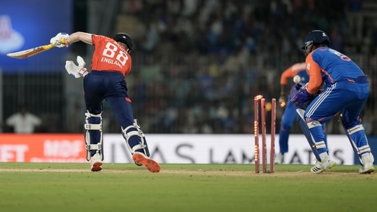 Ashwin's brutal takedown of Harry Brook's ‘smog’ comment: 'No matter how the light is...'