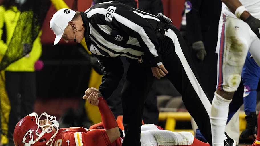NFL, and Kevin Hart, teach the Bills how to tackle Patrick Mahomes ...