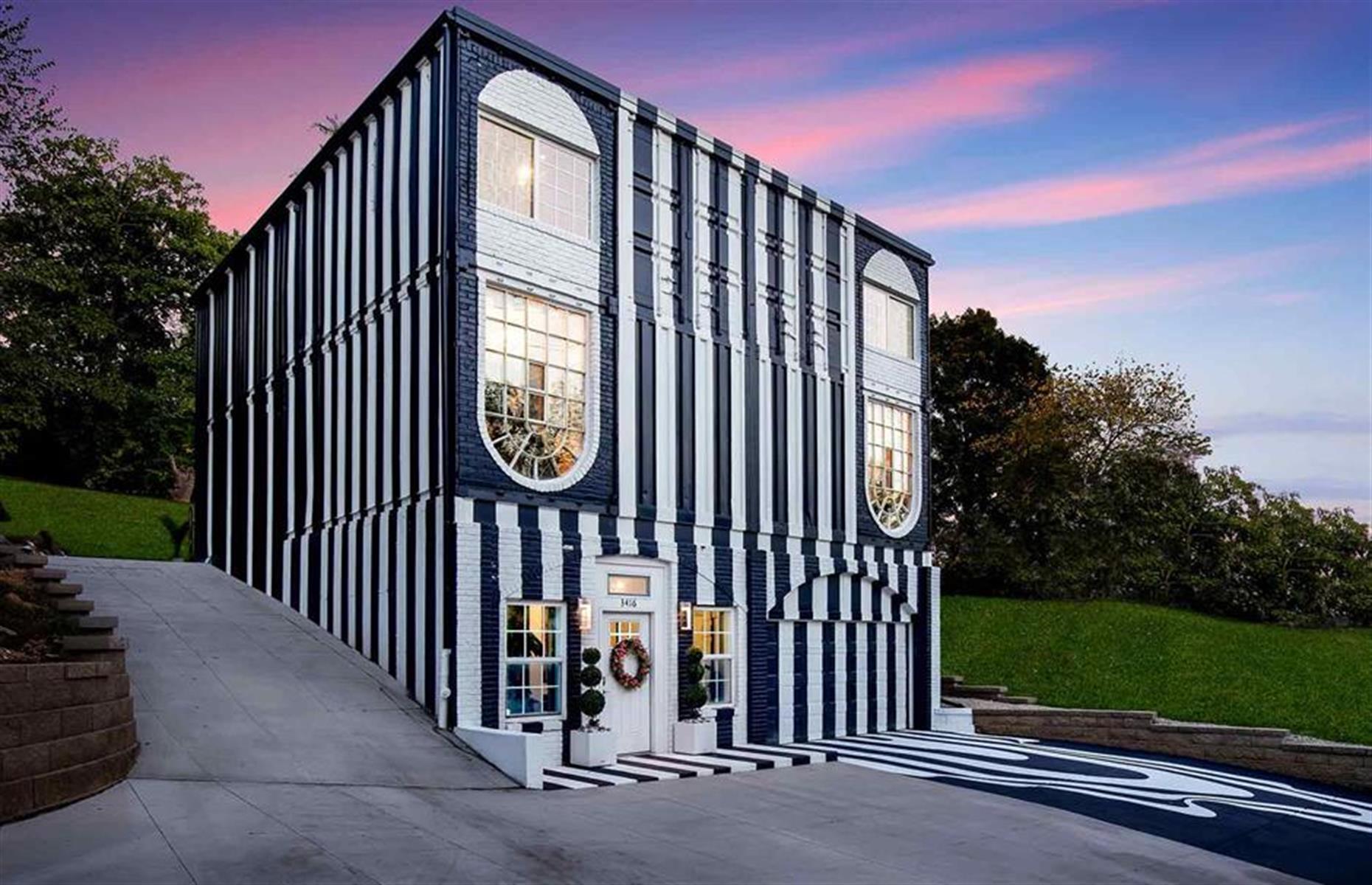 21 Incredible Shipping Container Homes That Think Outside The Box