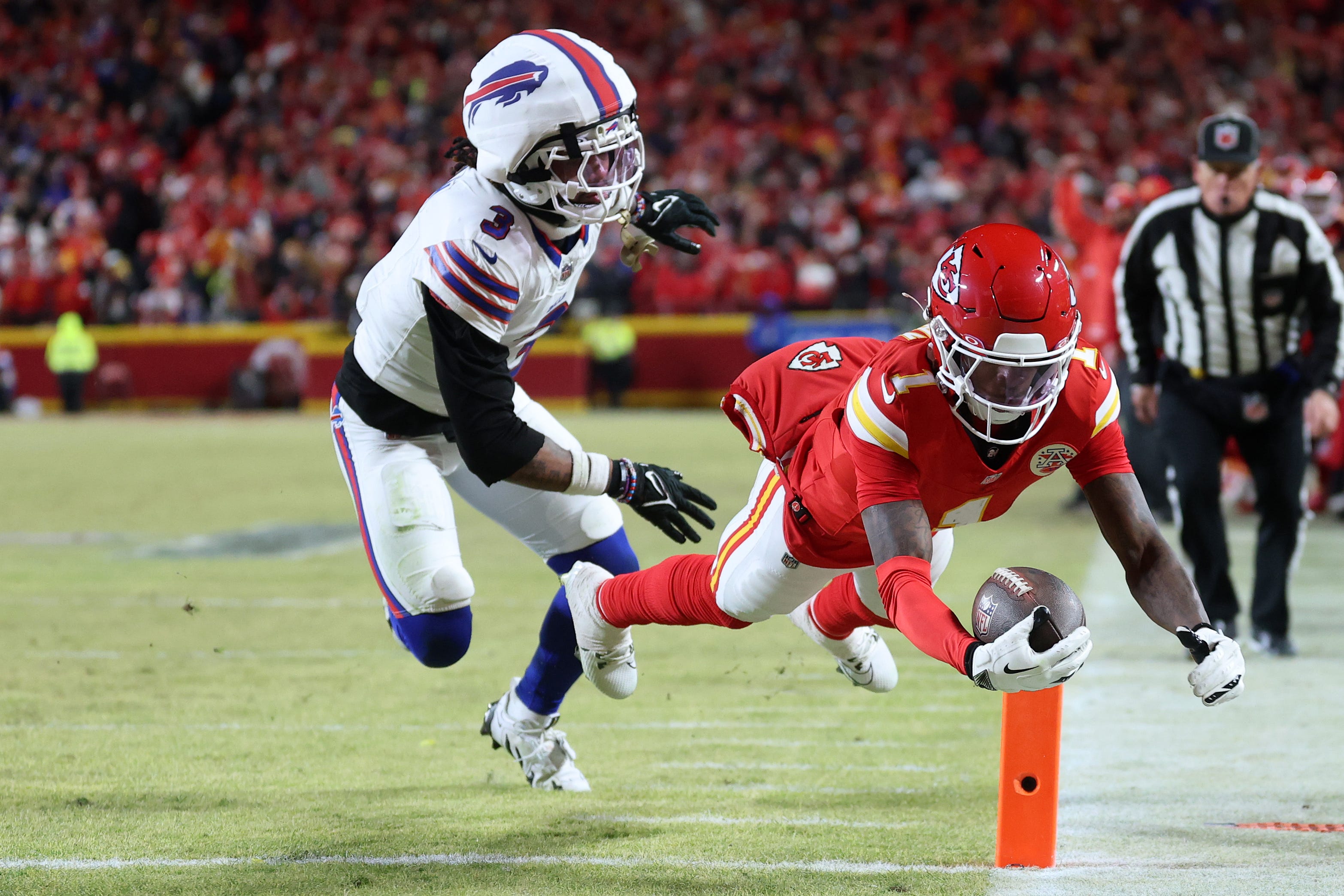 Texas-ex Xavier Worthy calls out Bills for passing on him as Chiefs ...