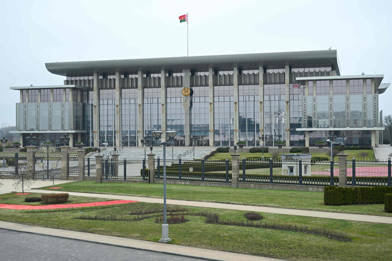 ‘Europe’s last dictator’ Lukashenko extends 3-decade rule in Belarus