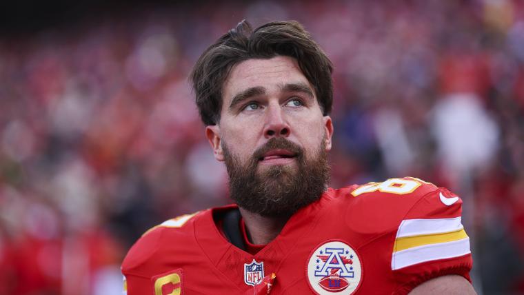 Travis Kelce gets under Bills' skin, draws penalty after scuffle with ...