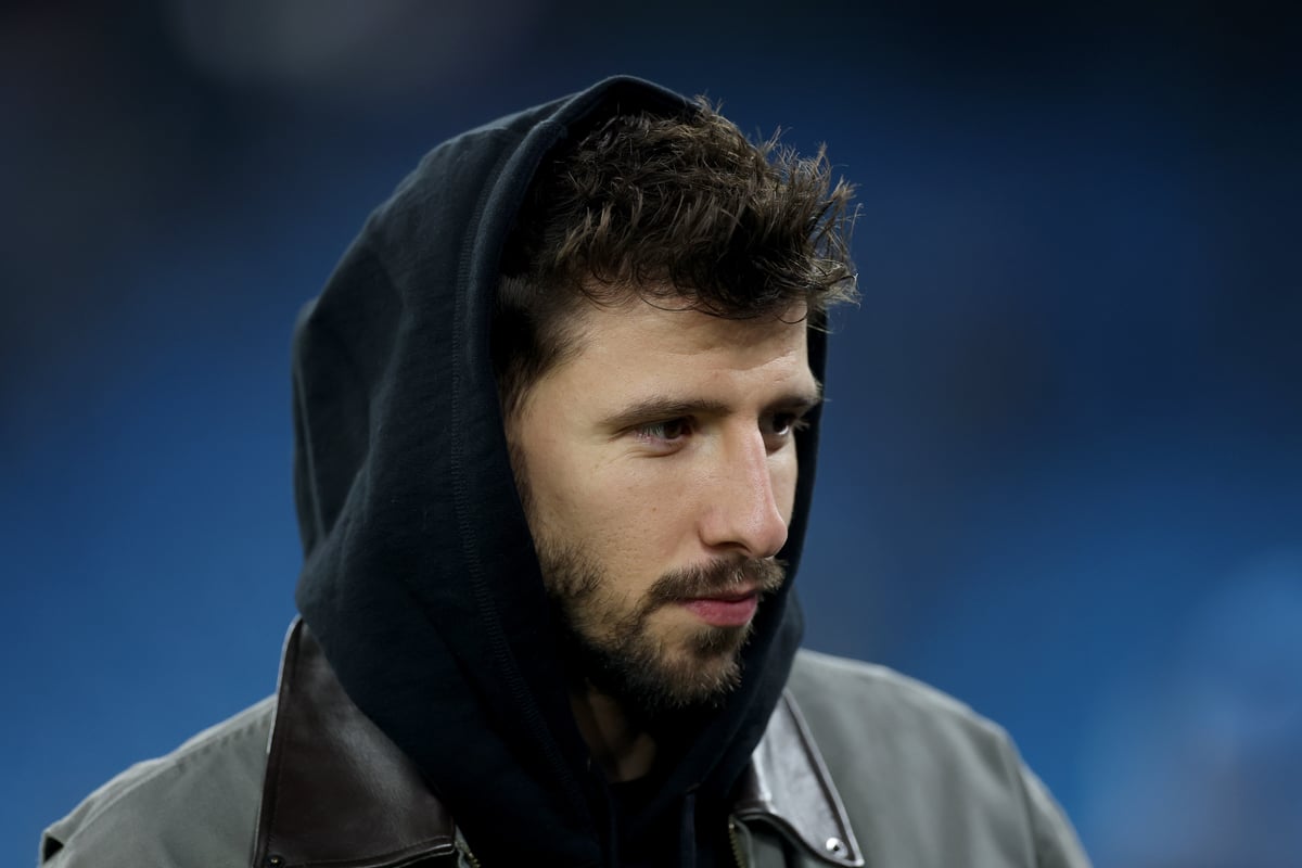 Man City injury update: Ruben Dias, Nathan Ake and Oscar Bobb latest ...