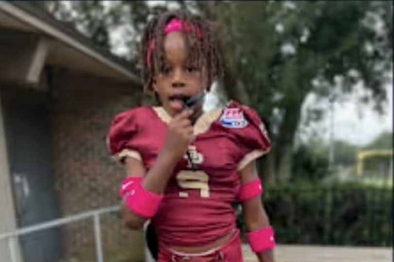 Young boy, 7, shot dead walking to corner store with cousin as gunmen ...