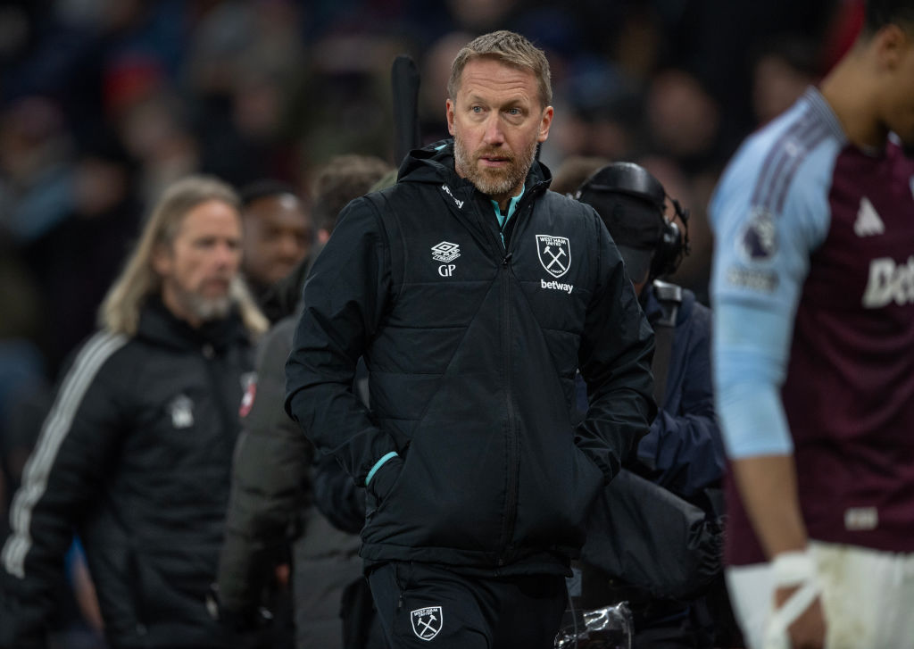 Former Arsenal and Chelsea target made available for loan before ...