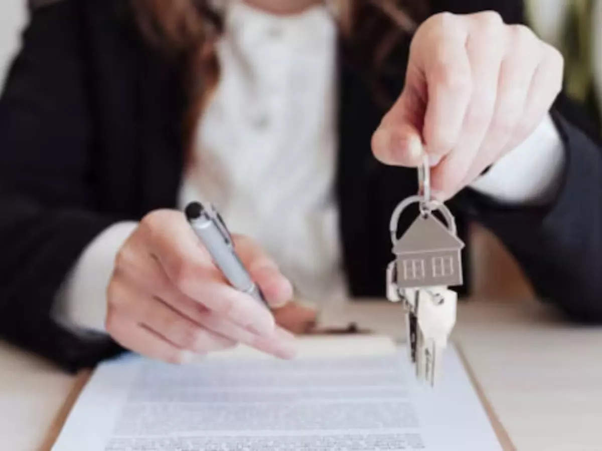 Bengaluru landlords are a menace. Couple made to pay twice house rent ...