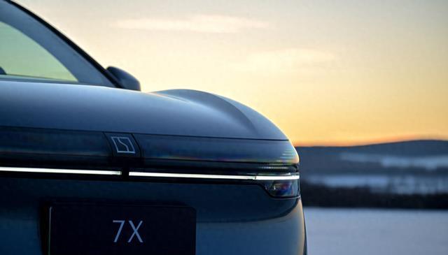 不止性能，极氪7X在新年中展现全方位实力