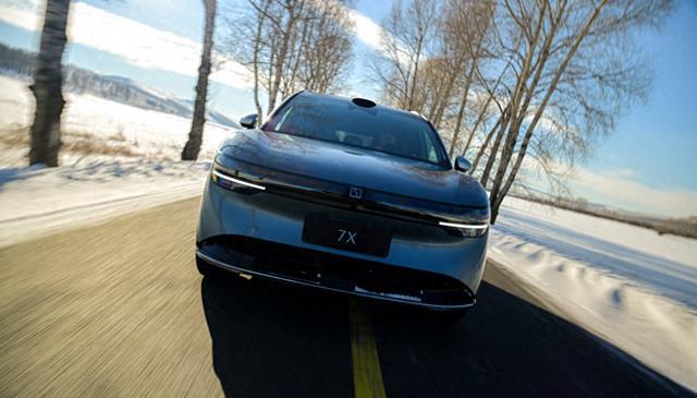 全能出击，极氪7X新年带你领略非凡驾驶体验