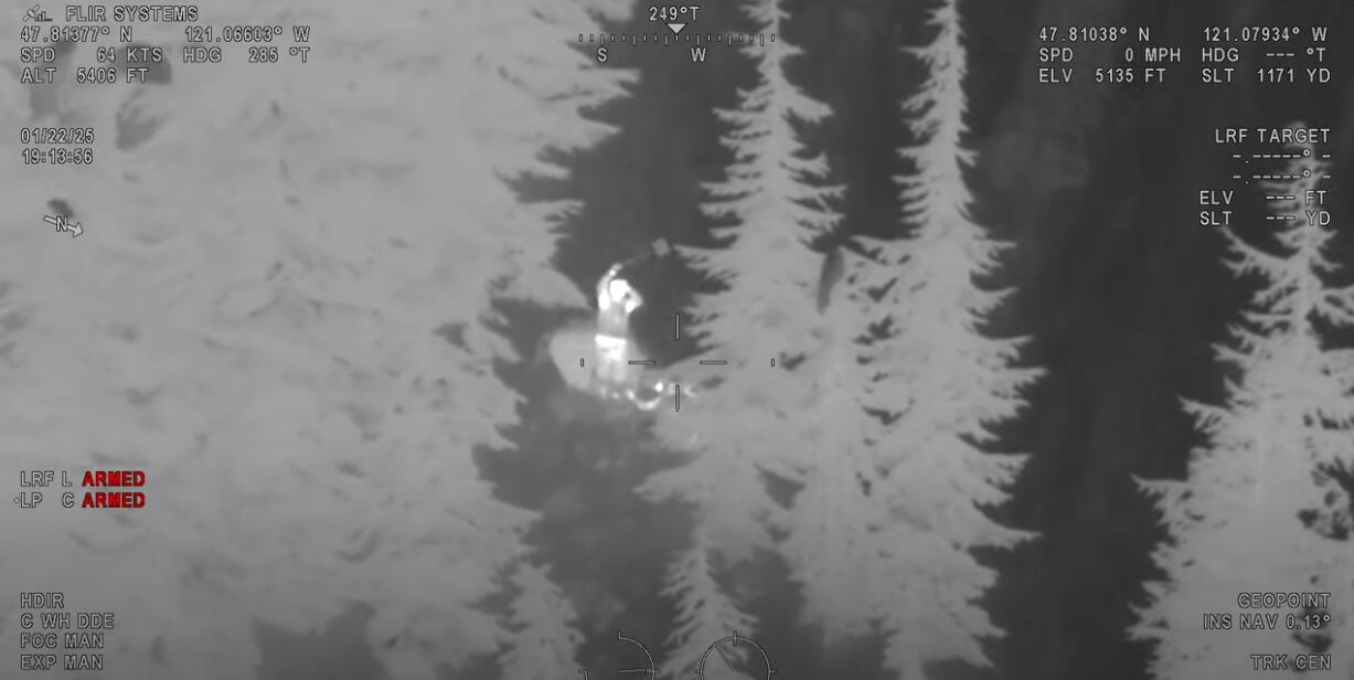 Apple Watch alert saves skier after falling 1,000 feet