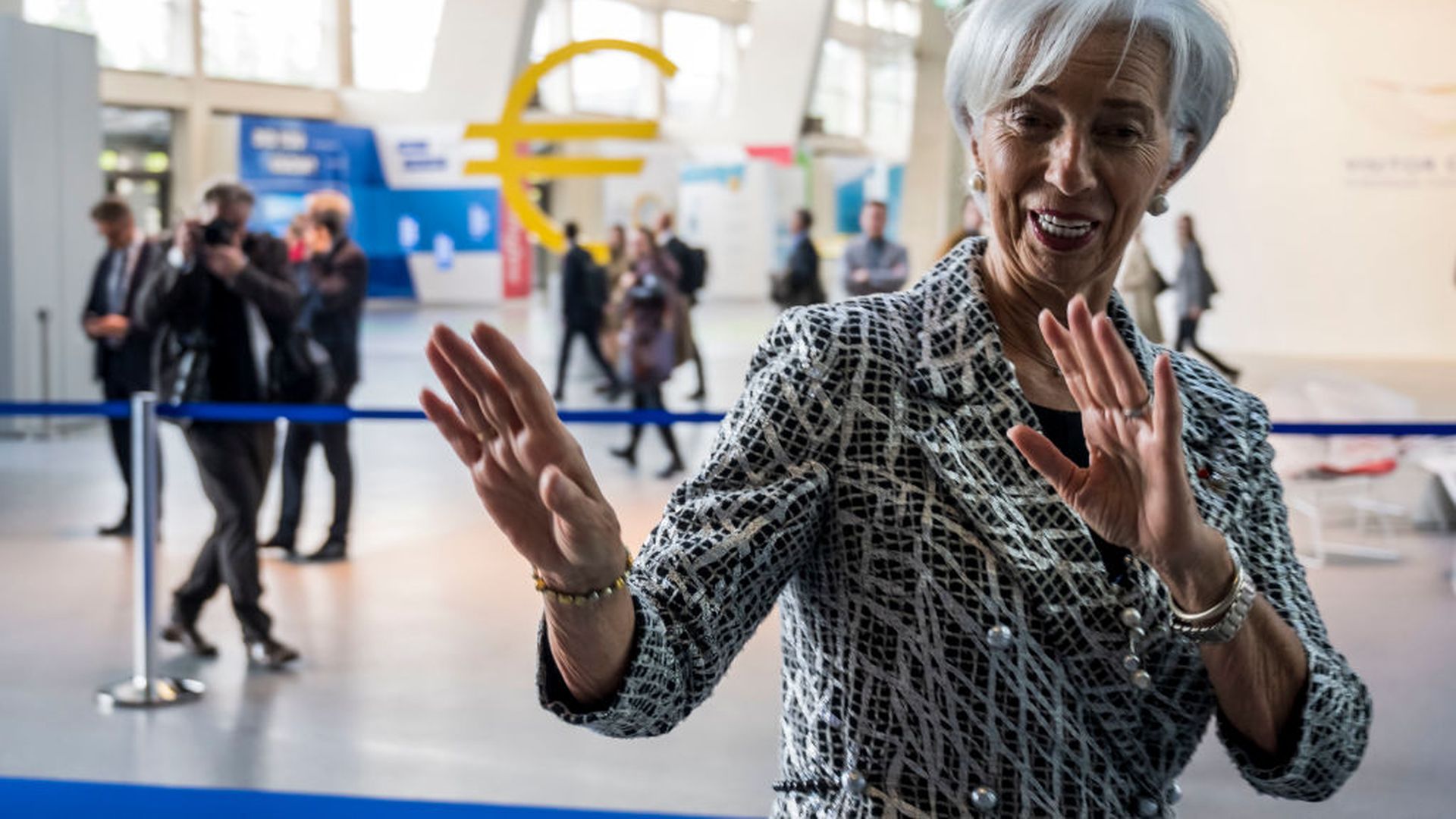 Bce, quando guadagna la presidente Christine Lagarde