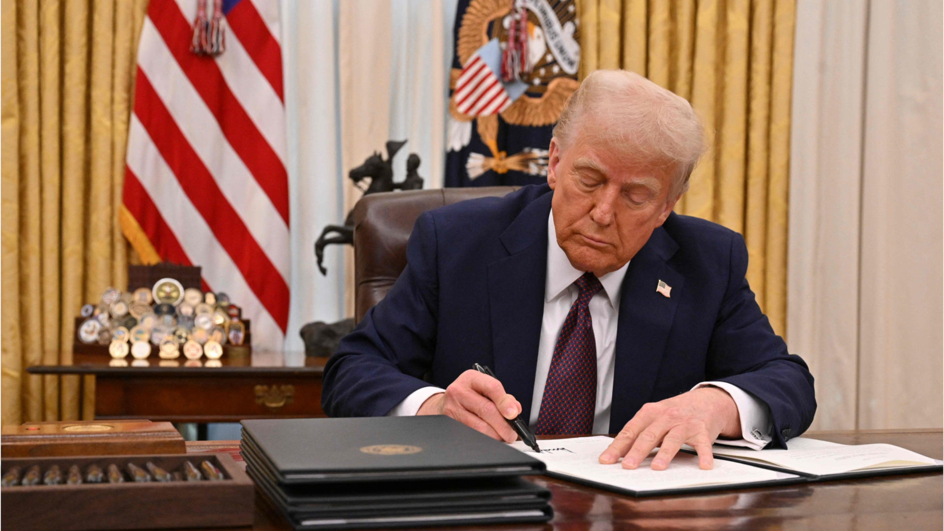 Donald Trump ordonne la déclassification des dossiers de l'assassinat ...