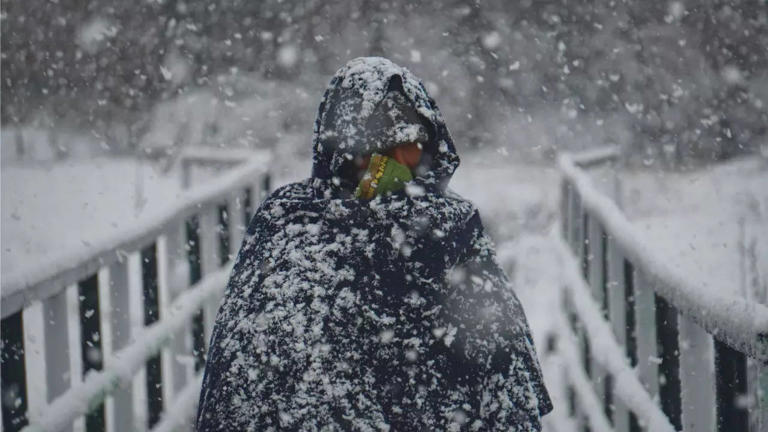 Kashmir witnessing warmer days