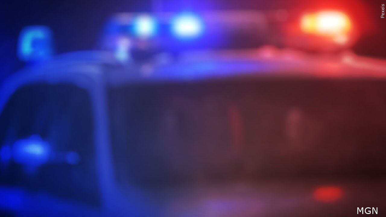 Man leads Lansing Police on high-speed chase, shoots at officers Man leads Lansing Police on high-speed chase, shoots at officers