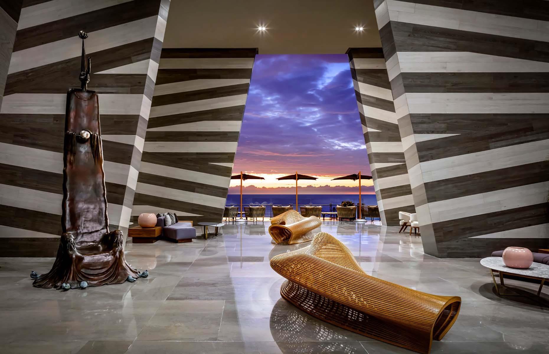 29 Mind-Blowing Hotel Lobbies That Will Dazzle You