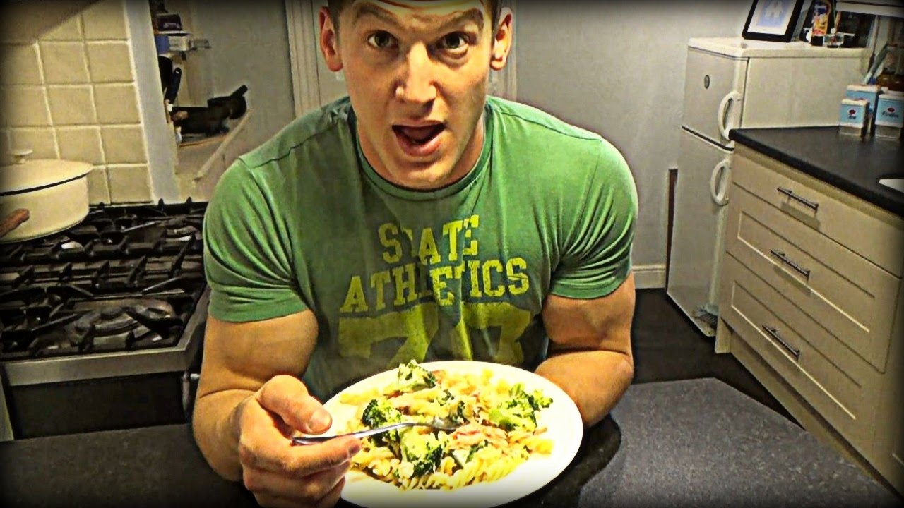 BODYBUILDING MEALS!! Ep. 2 - Salmon Pasta