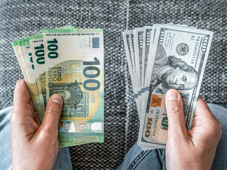 Kursy walut 5 czerwca 2025. Po ile frank szwajcarski, dolar, euro, funt?