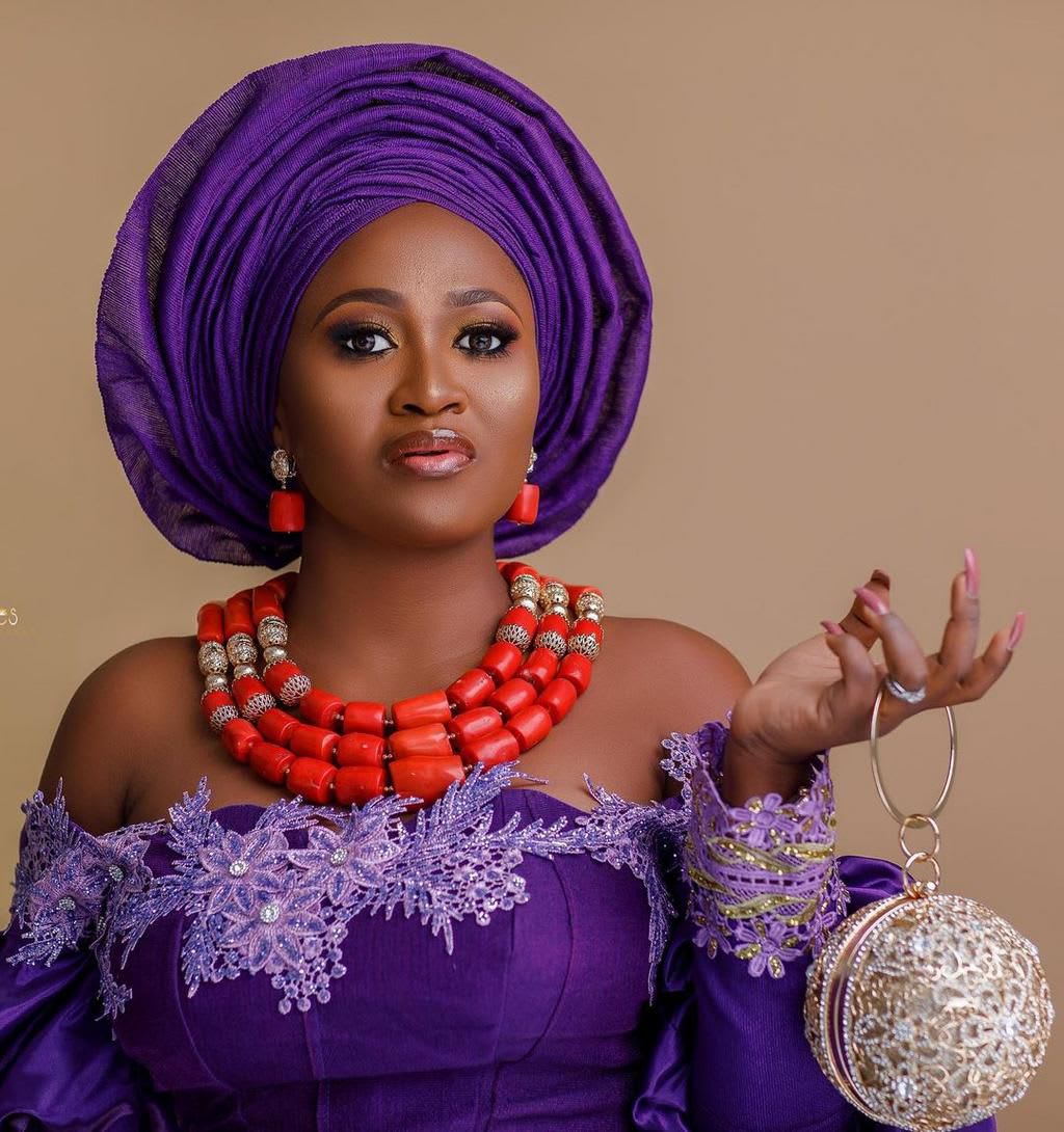 Mary Remmy Njoku reacts to 2Baba and Annie's divorce