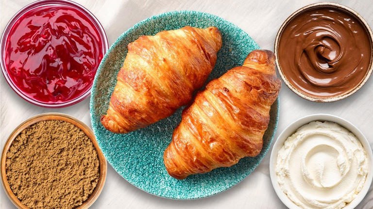 15 Toppings To Add To Your Croissant That Aren't Butter