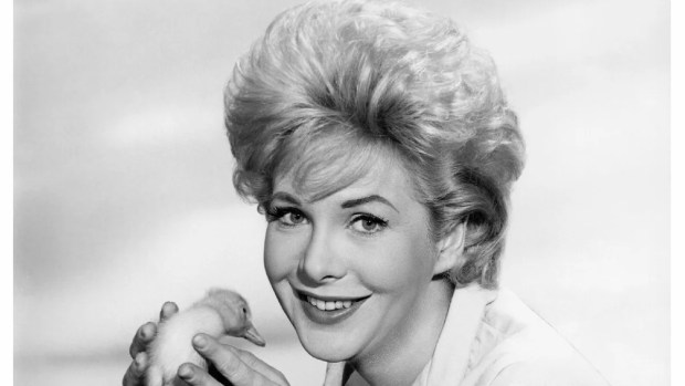 Jan Shepard, Star of 'The Clear Horizon', Dies at 96