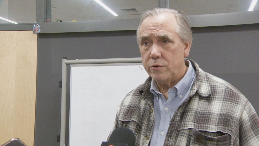 Chavez-DeRemer awaits confirmation, Oregon's Democrat Senators signal ...