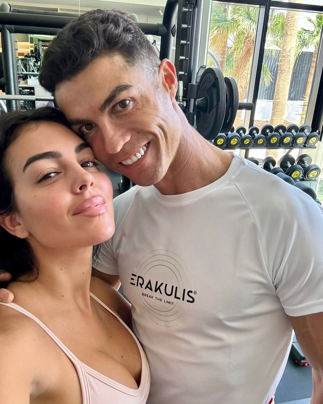 Cristiano Ronaldo se declara para Georgina Rodríguez em seu aniversário