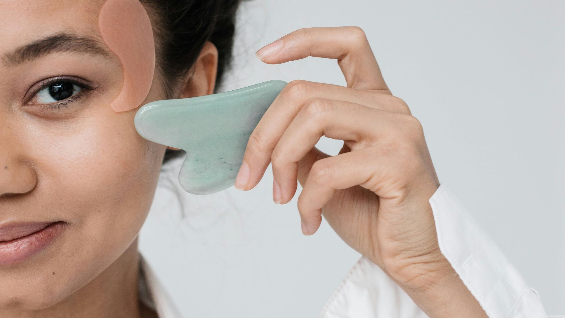 20 Unique Beauty Practices Different Countries Have