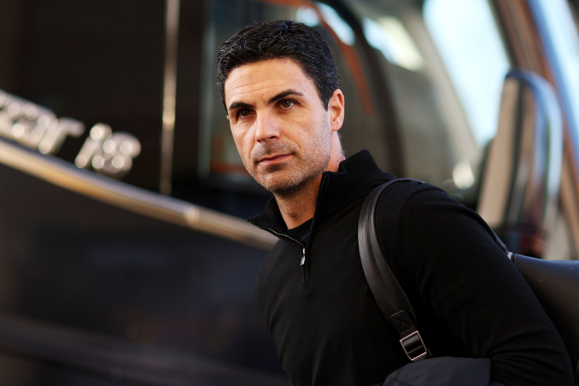 Arsenal consider late loan offer for West Ham's top target