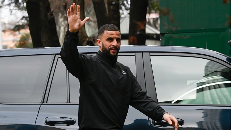 Football : prêté par Man City, Kyle Walker en route pour l'AC Milan