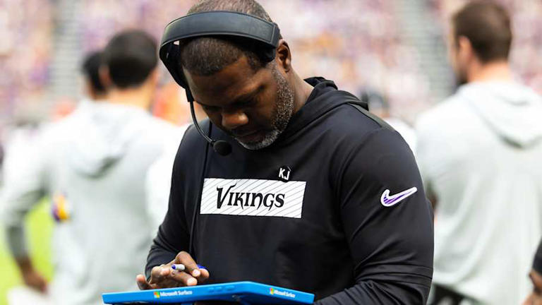 Vikings' Daronte Jones gets another interview; Grant Udinski update