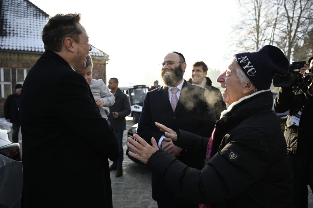 Holocaust survivor says Elon Musk’s Auschwitz visit was “performance”
