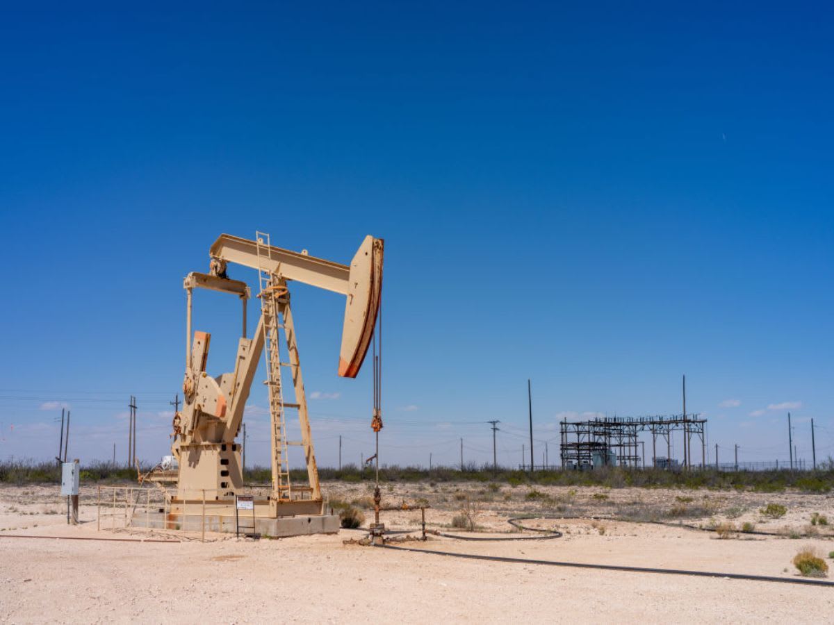 Diversified Energy Stock Rises After Deal To Buy Maverick Natural ...