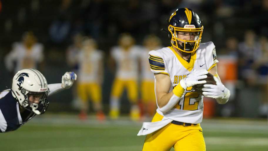 Henley star Mark Carpenter voted Oregon's 'Mr. Football' for 2024 season